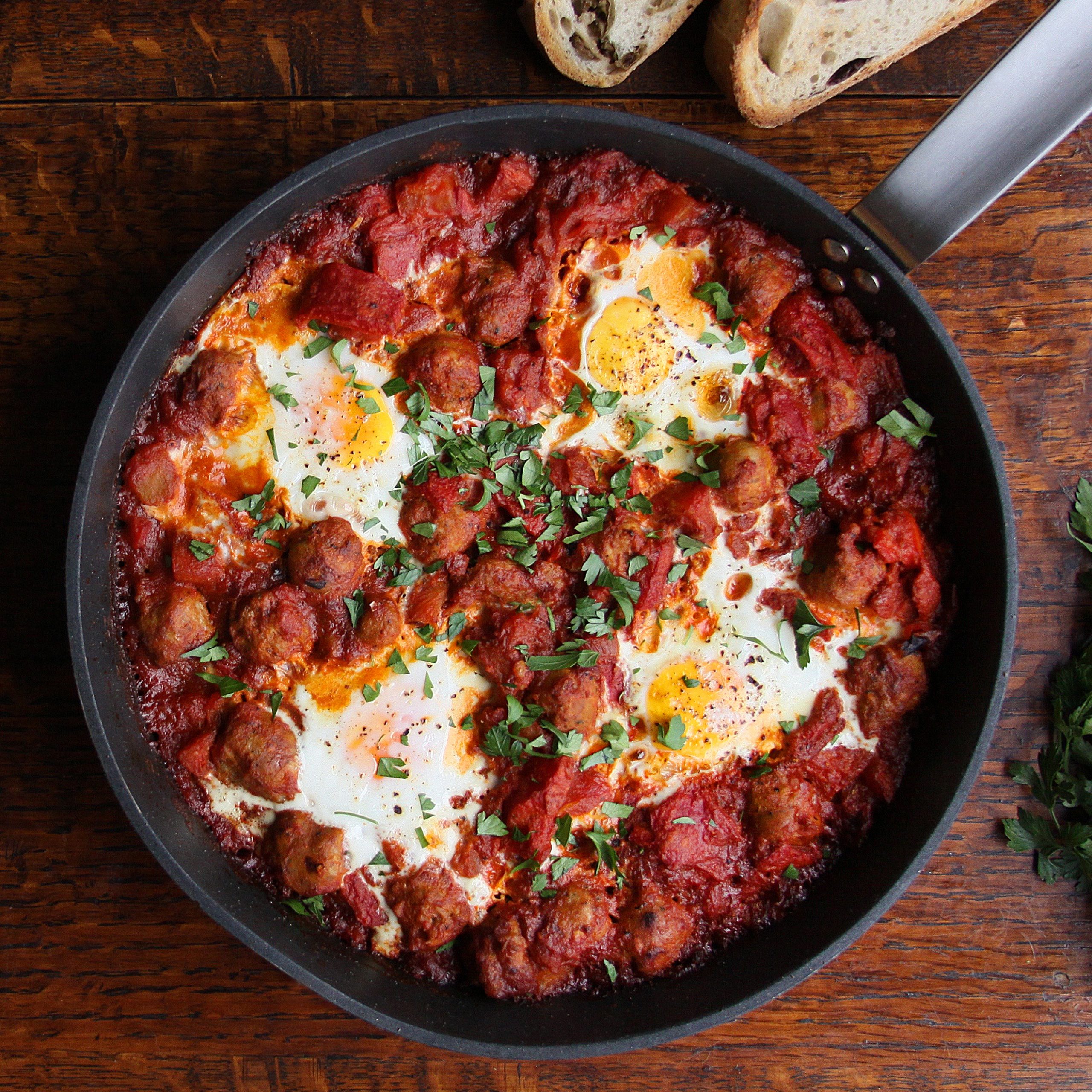 Sausage Shakshuka - Foodie Luce